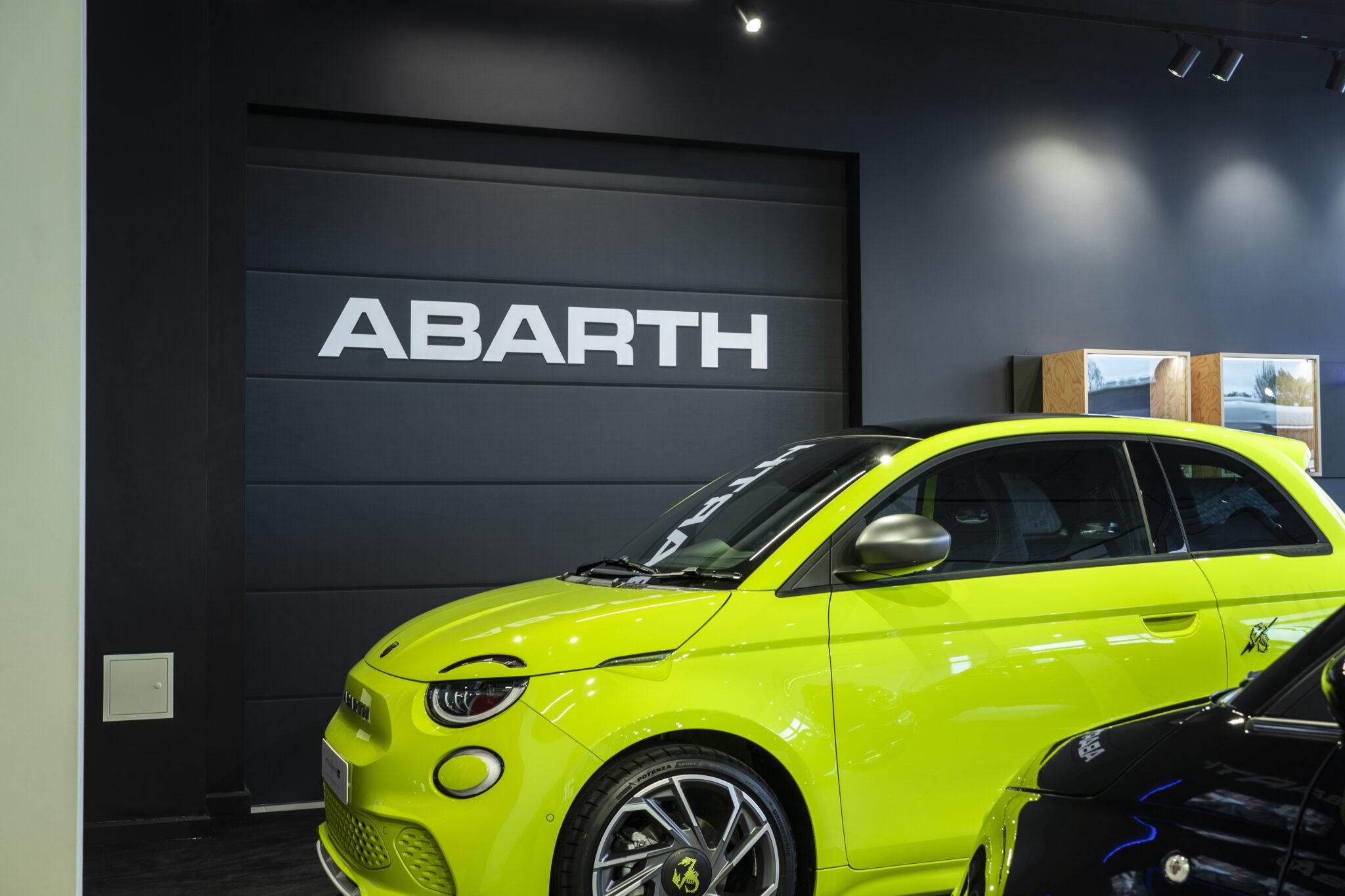 Nieuwe Abarth en Fiat showroom in West-Londen | Nieuws